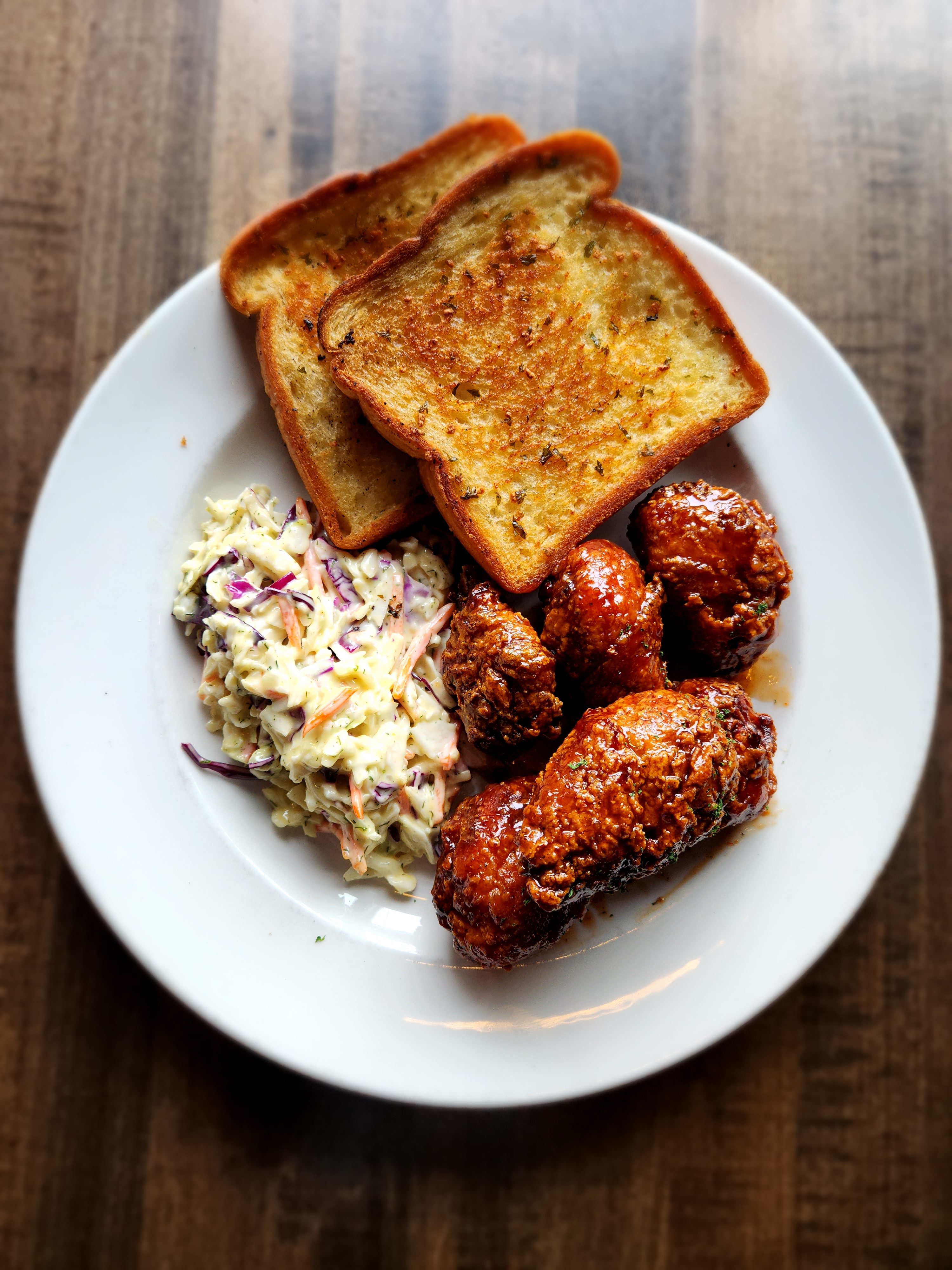Fionn’s (Grant Park) – Fried Chicken Fest