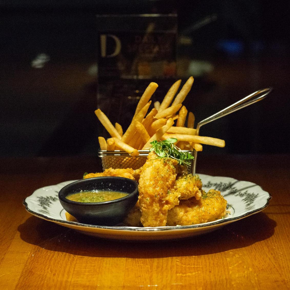 Damecca Lounge – Fried Chicken Fest